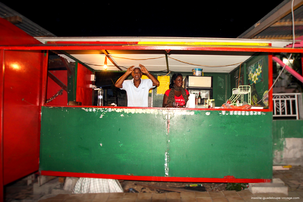 jp-poulet-grillé-créole-guadeloupe-petit-lolo-ambiance - Insolite ...